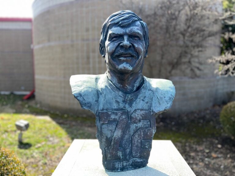 Dan Dierdorf – Missouri Sports Hall of Fame