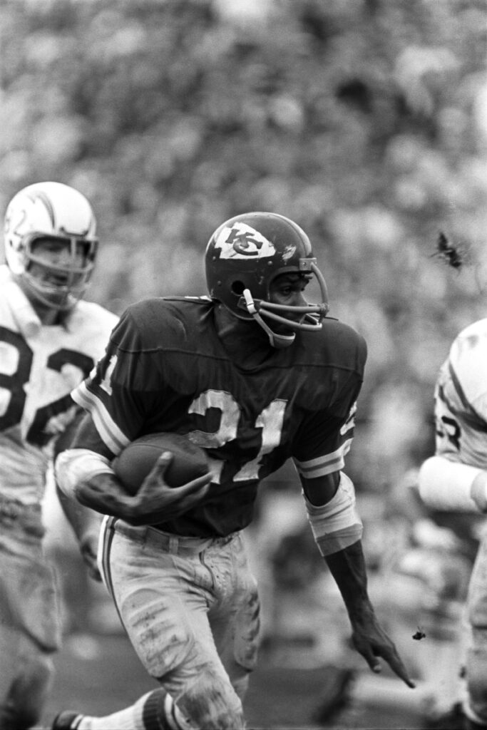 Inductee spotlight: Mike Garrett, Kansas City Chiefs running back ...