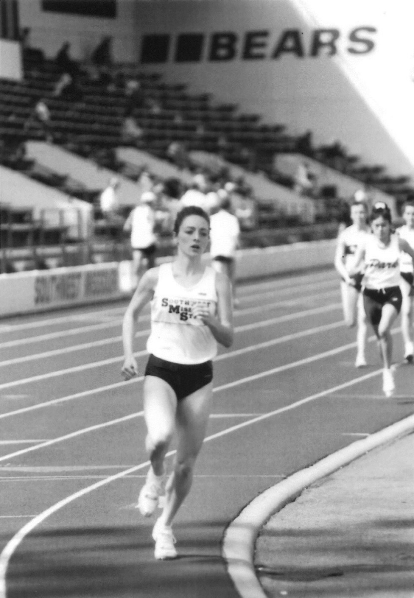 Wynn Award: Branson & Missouri State runner Brenda Hayes Raynor ...